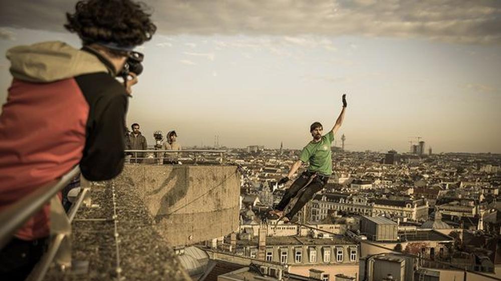 Slacklining: Auf 25 Millimetern in 35 Meter Höhe | DIE ZEIT