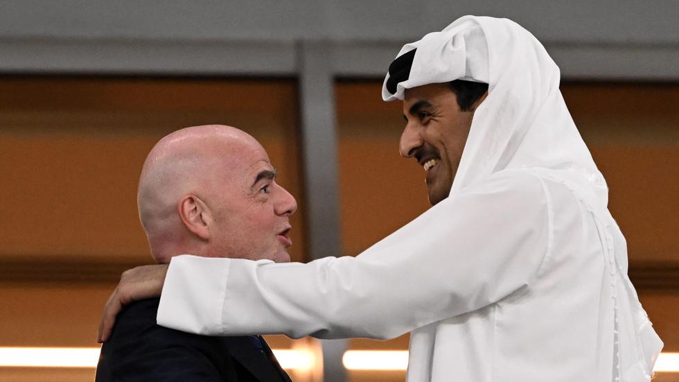 Fußball-Weltmeisterschaft: Wer gewonnen hat? Katar und die Fifa | ZEIT ...