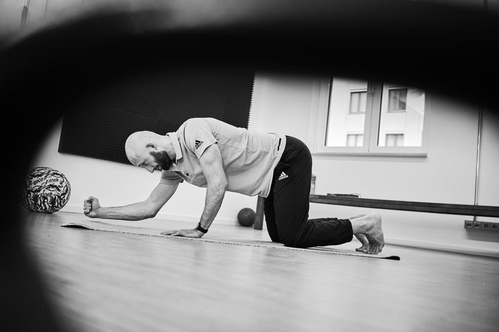 Fitnessübung: Die wechselnde Planke | DIE ZEIT