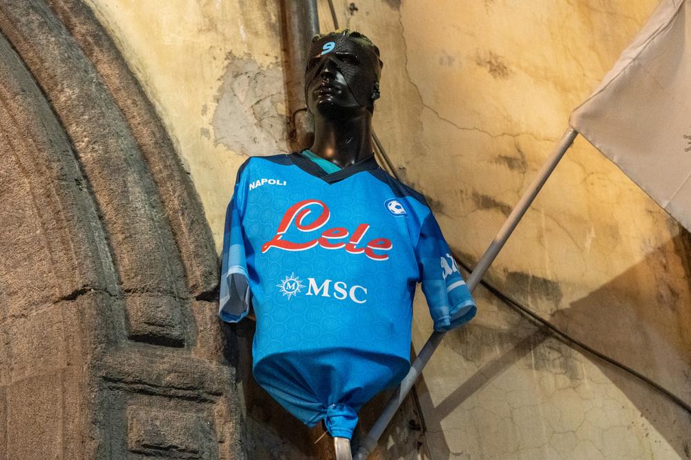 SSC Neapel: "Hast du gesehen? Du bist Meister von Italien!" | DIE ZEIT