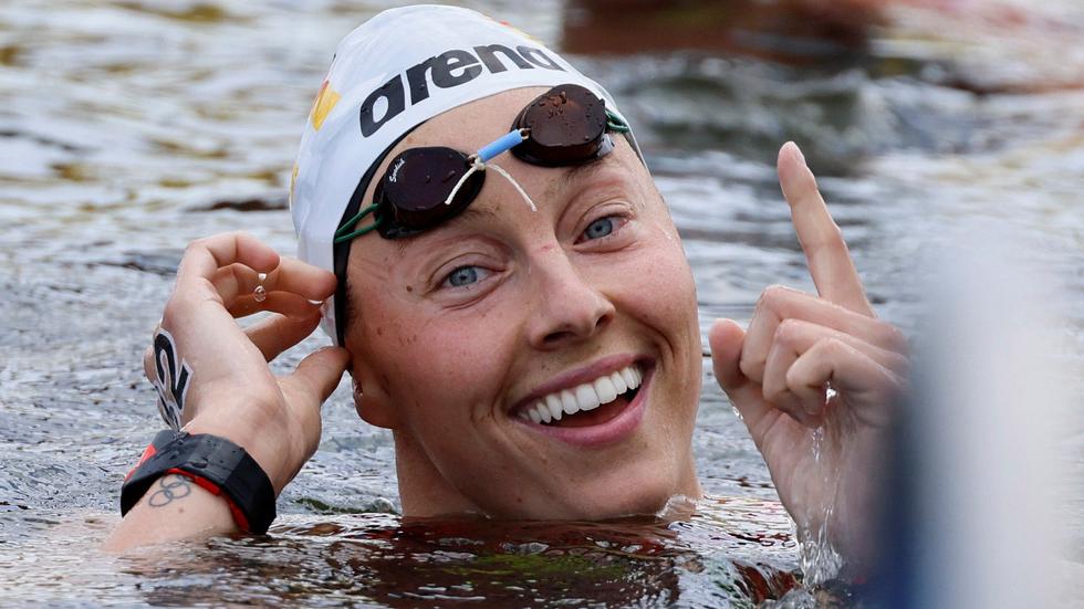 Schwimm-WM 2023: Leonie Beck gewinnt Goldmedaille im Freiwasser | ZEIT ...