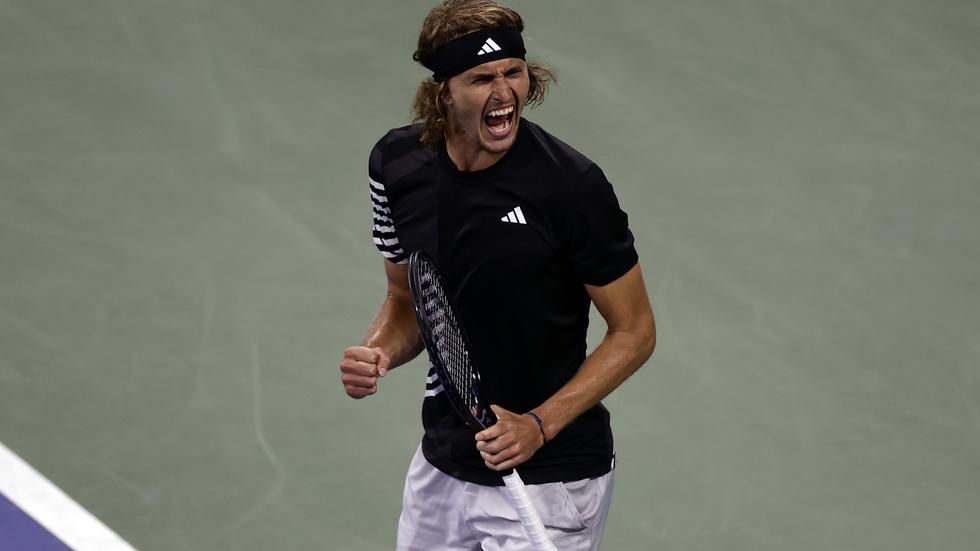 Tennis: Alexander Zverev erreicht Achtelfinale bei den US Open | ZEIT ONLINE