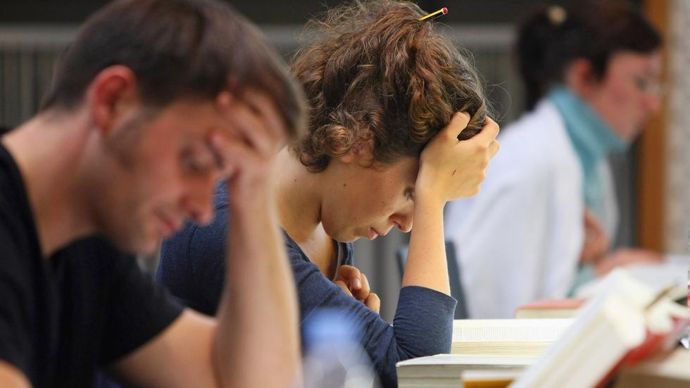 OECD-Bericht: Deutsches Bildungssystem trotzt der Finanzkrise | ZEIT ONLINE