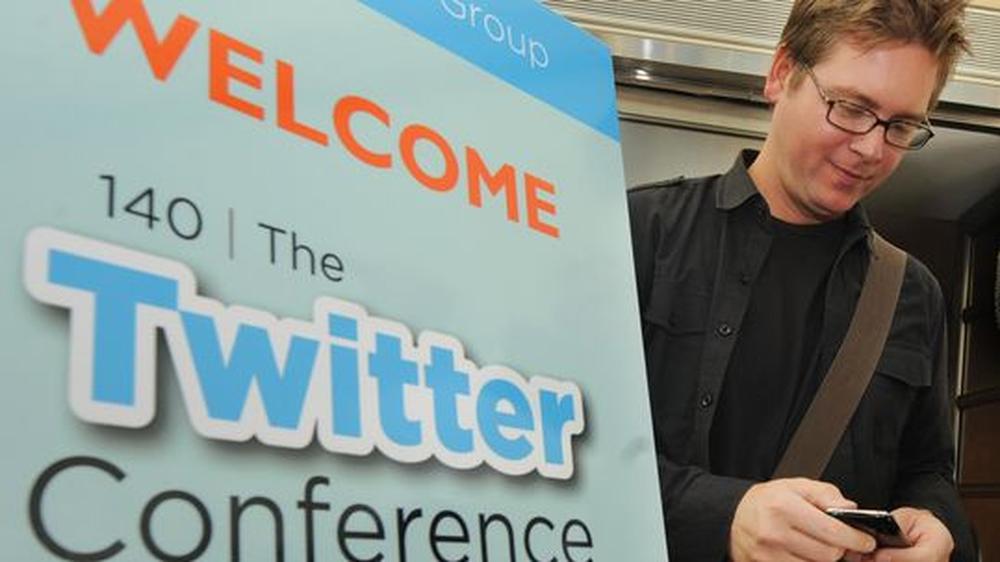 Isaac Stone : "Dienste wie Twitter sind ein Triumph der Menschheit ...