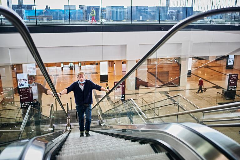 Eröffnung des BER: Bernhardt zieht um | DIE ZEIT