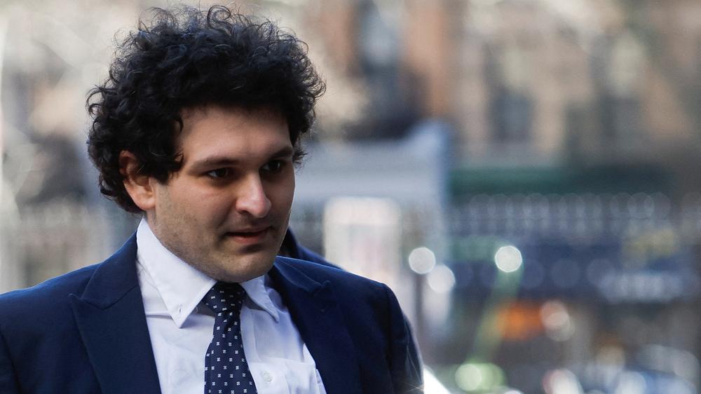 Sam Bankman-Fried: Staatsanwaltschaft fordert bis zu 50 Jahre Haft für ...