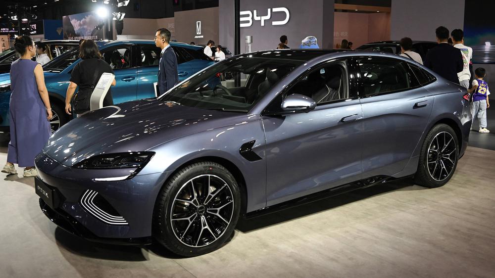 Bokep tqiter the assets are big modified and somewhat tight