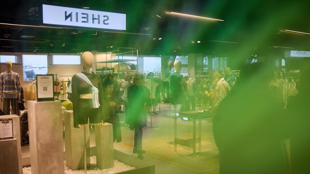 Sexpuppenskandal: Onlinehändler Shein verschiebt weitere ...