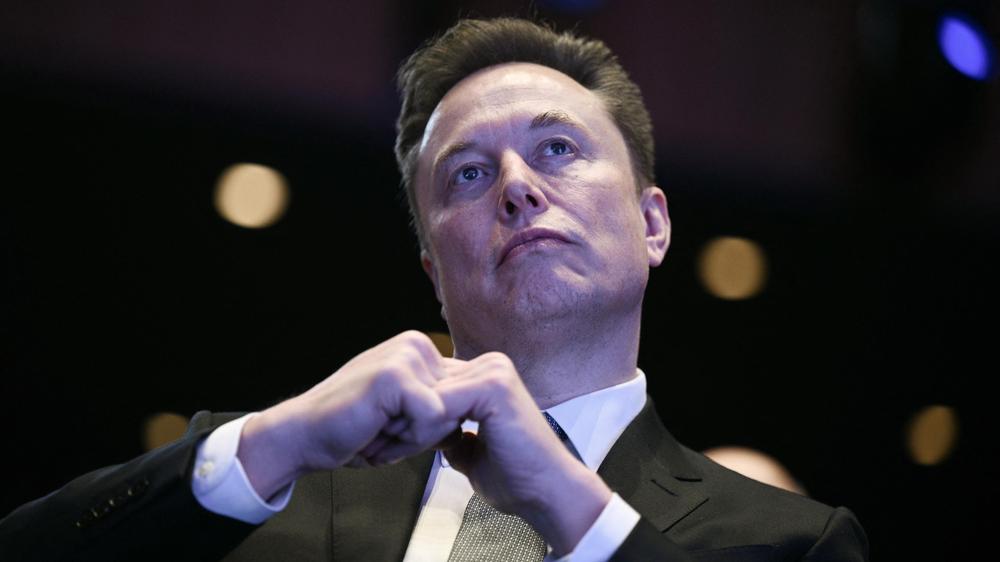 "Forbes": Elon Musks geschätztes Vermögen steigt auf 677 Milliarden US ...