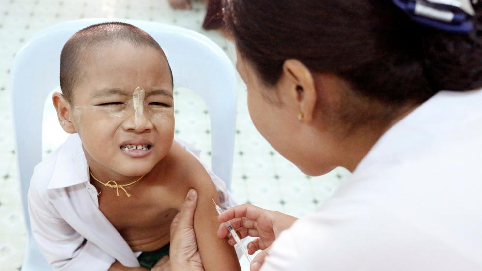 Masernimpfung: 22 Millionen Kinder bekommen wegen Pandemie keine ...