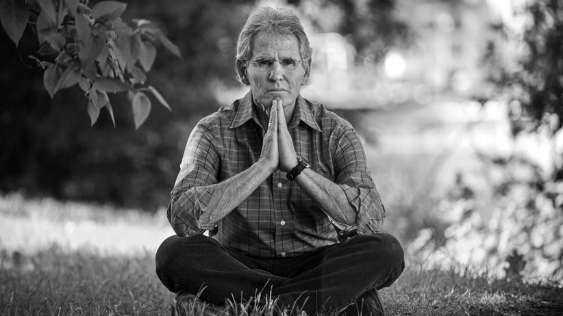 Jon Kabat-Zinn: Wie Achtsamkeit in unruhigen Zeiten hilft | DIE ZEIT