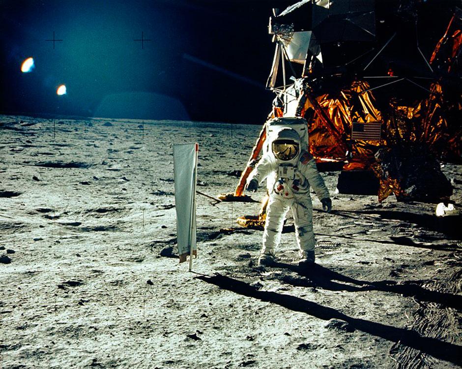 Neil Armstrong: "Ein großer Schritt für die Menschheit" | ZEIT ONLINE