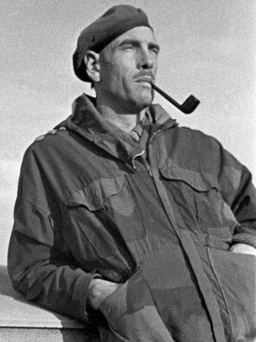 Zweiter Weltkrieg: Ein Fotoalbum aus Schutt und Trümmern | DIE ZEIT