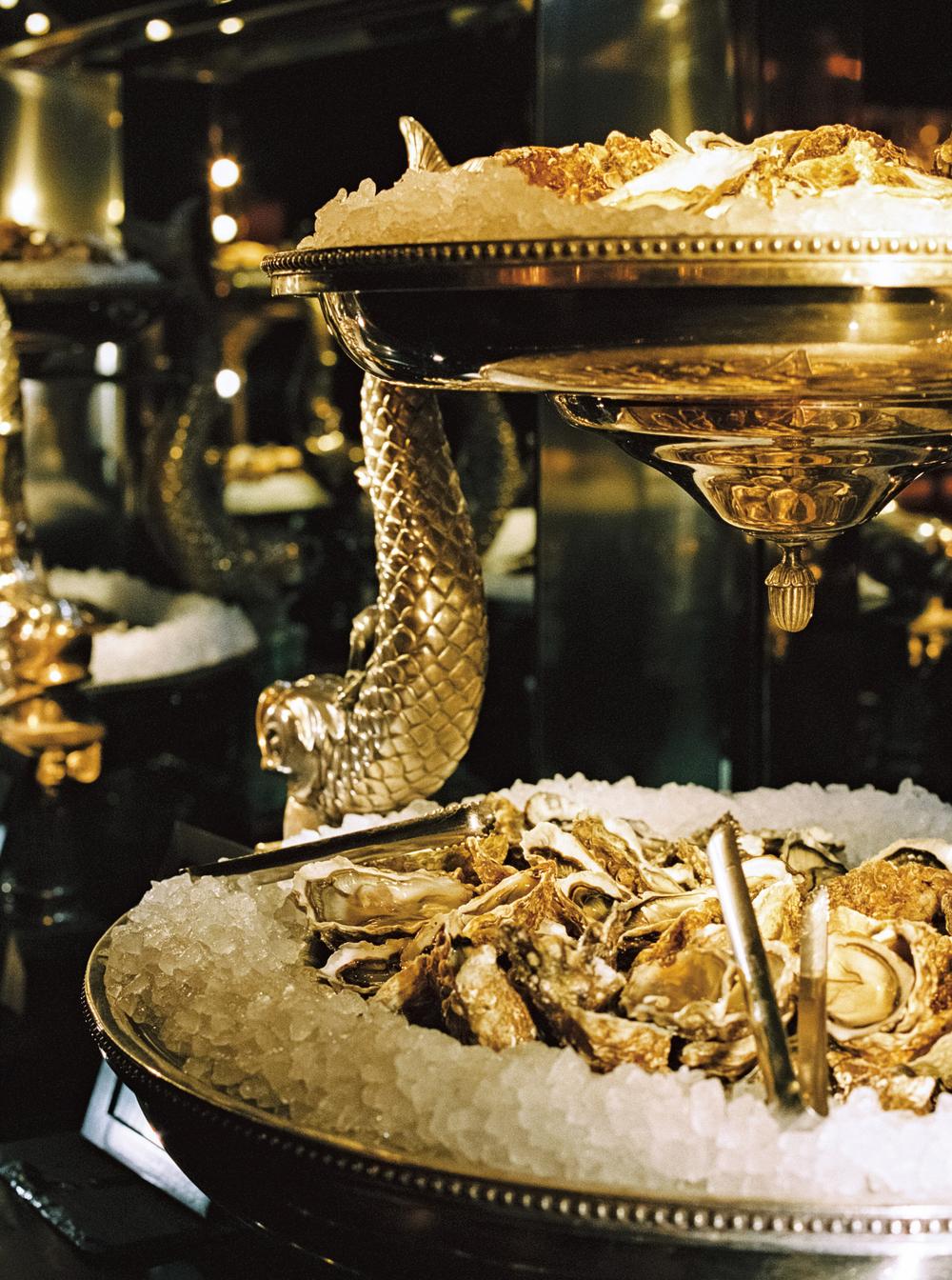 Les Grands Buffets: Ein Themenpark der klassischen französischen Küche ...